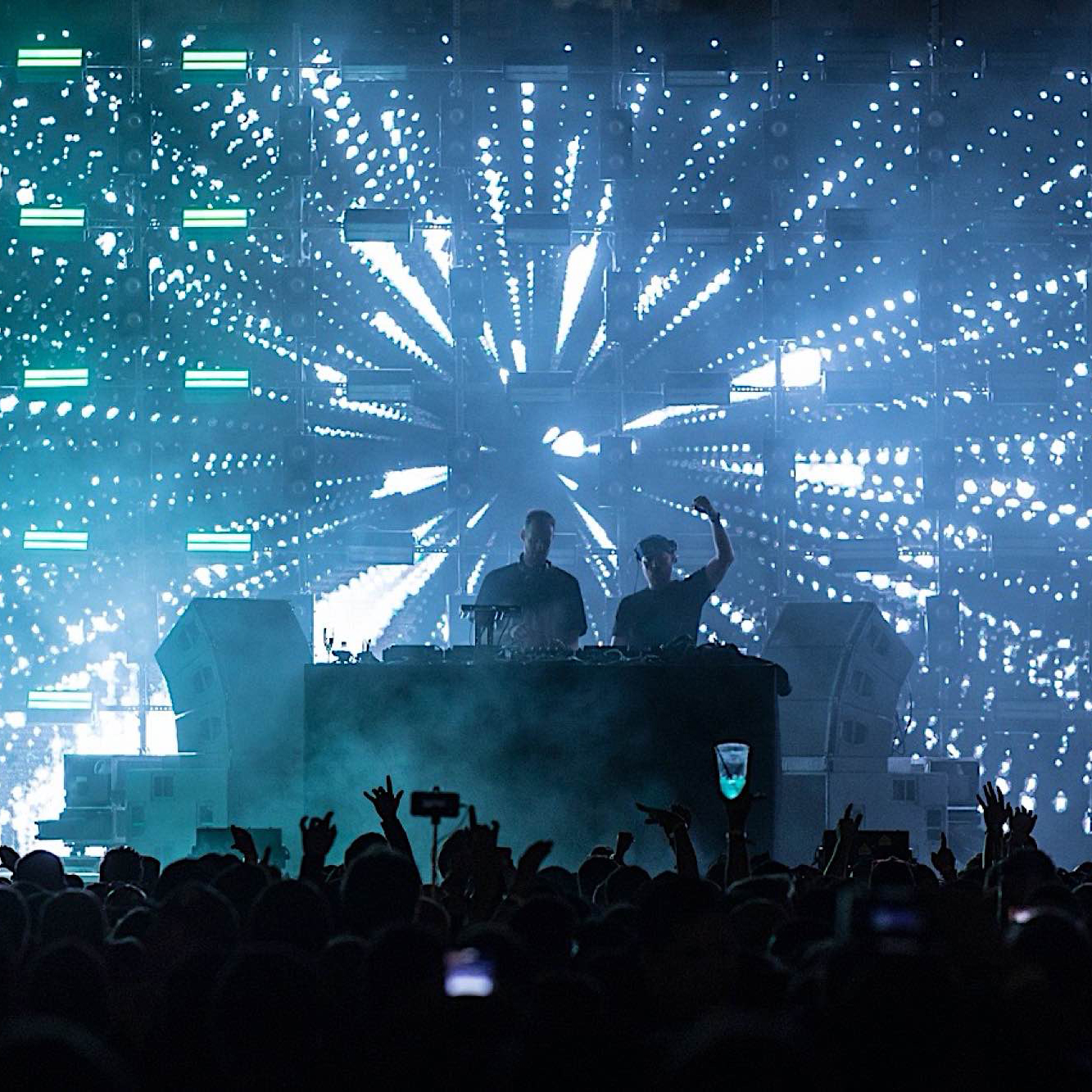 Adam Beyer x Cirez D at DLVEC · May 16, 2019